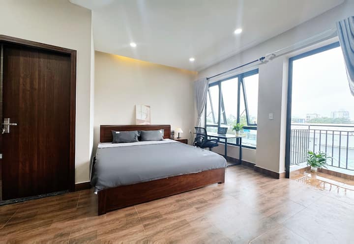 Newhouse_cozy Room With Balcony In Quiet Area - Da Nang