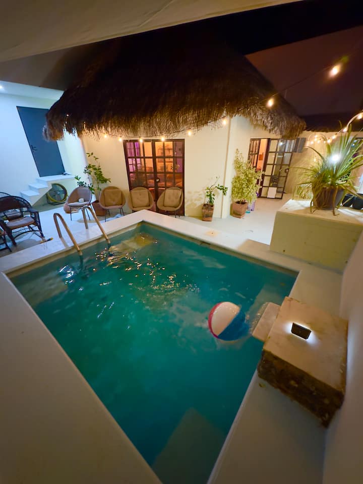 Welcome To Allison's House, - La Paz