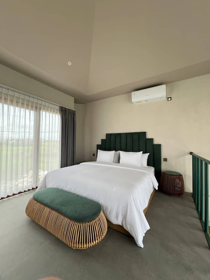 Private Pool Villa Near Bali Social Club - Padel - Bali