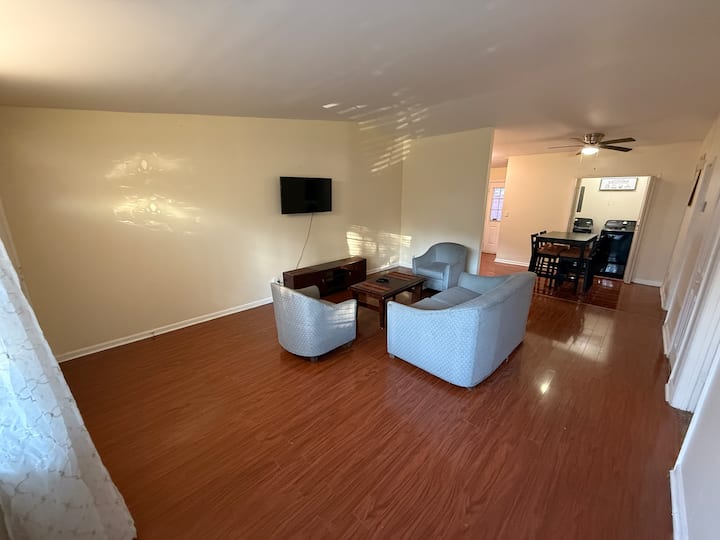 Cozy Dwelling In Union City - Fairburn, GA