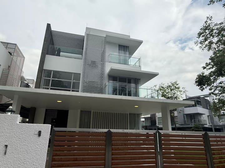 Ambrosia Villa - Kuala Lumpur