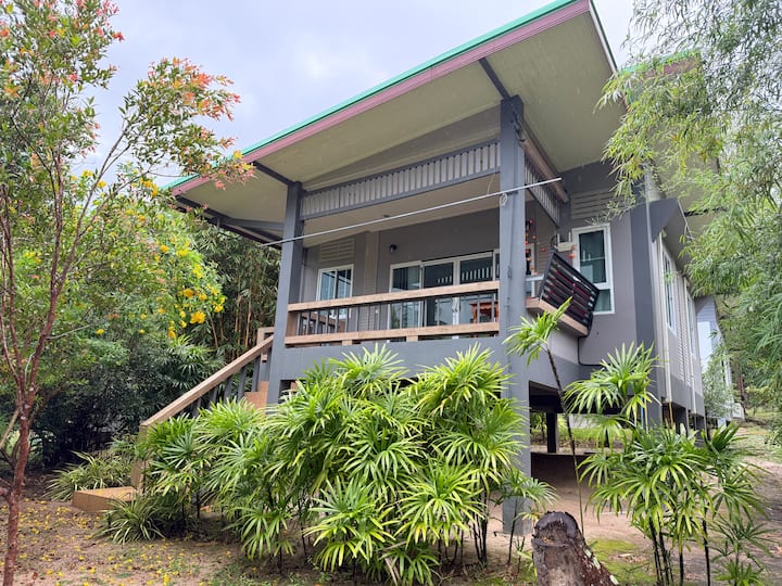 Cozy Serene Nature Retreat - Ko Pha Ngan