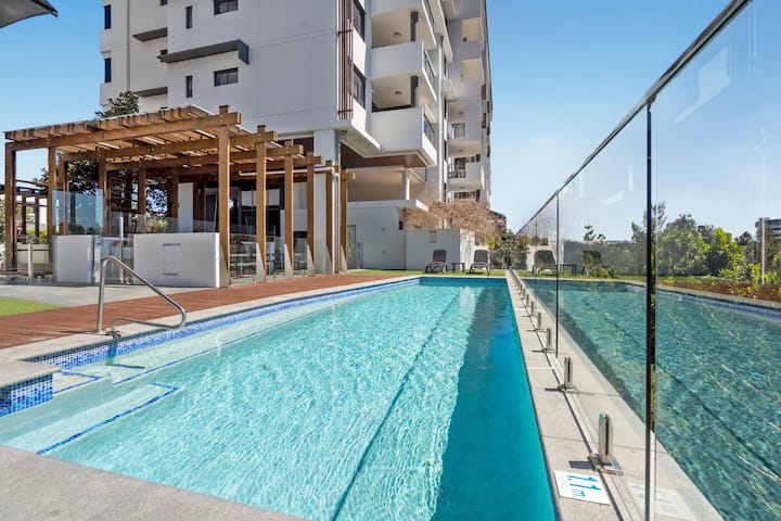 Luxury Lakeview 3br Escape - Gold Coast