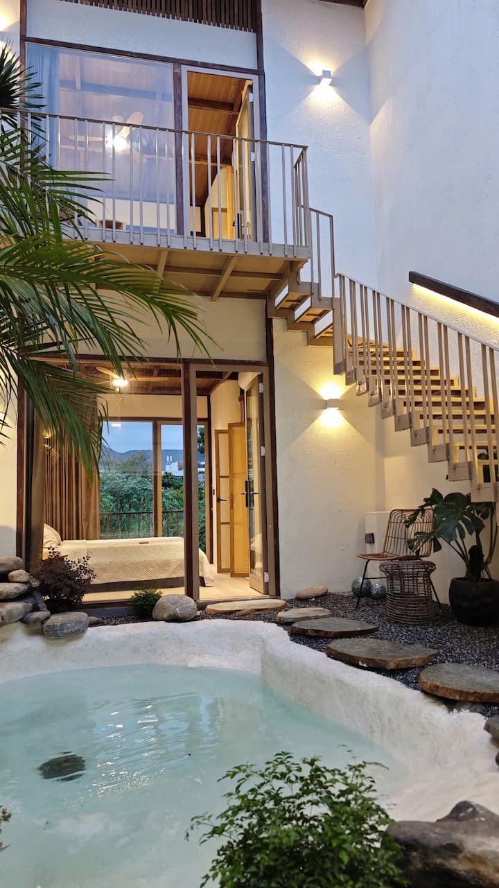 Home 2 Phòng Ngủ Có Bể Bơi Nhỏ, Bếp đủ đồ - Đà Nẵng