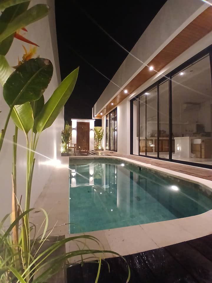 Spacious Elegant Villa Bingin, Padang & Uluwatu! - Australien