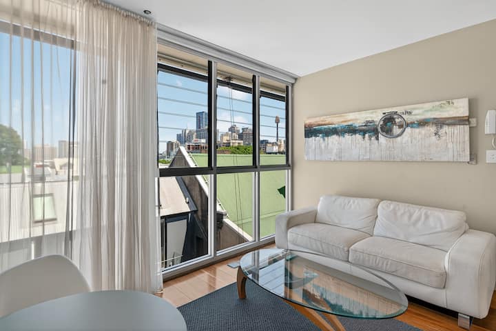 Alexi’s On Bourke - Urban Escape -Penthouse No 8 - Surry Hills