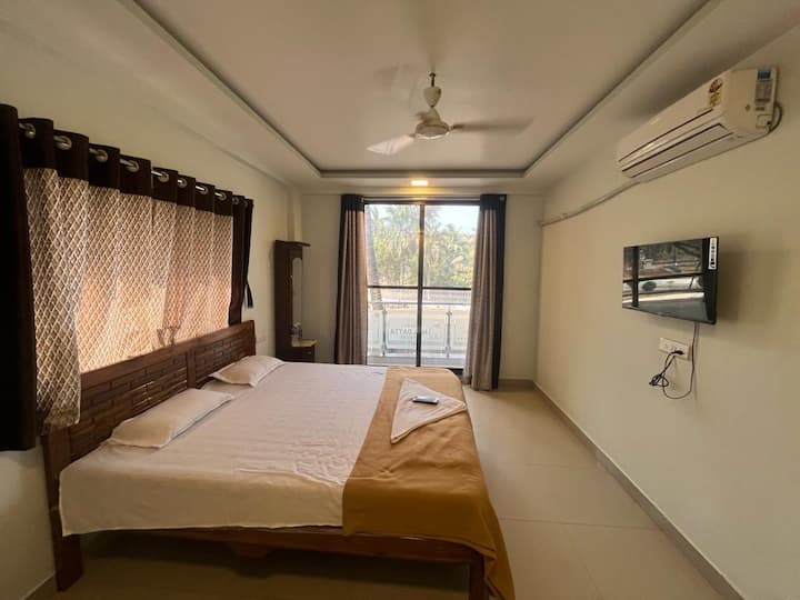 Willow Creek Cottage By Weekend Thrills - Alibag