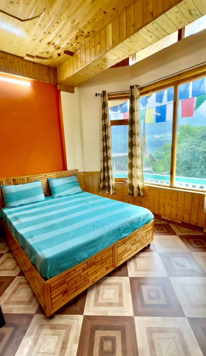 2 Bhk Wooden Homestay Near Manali - Manali