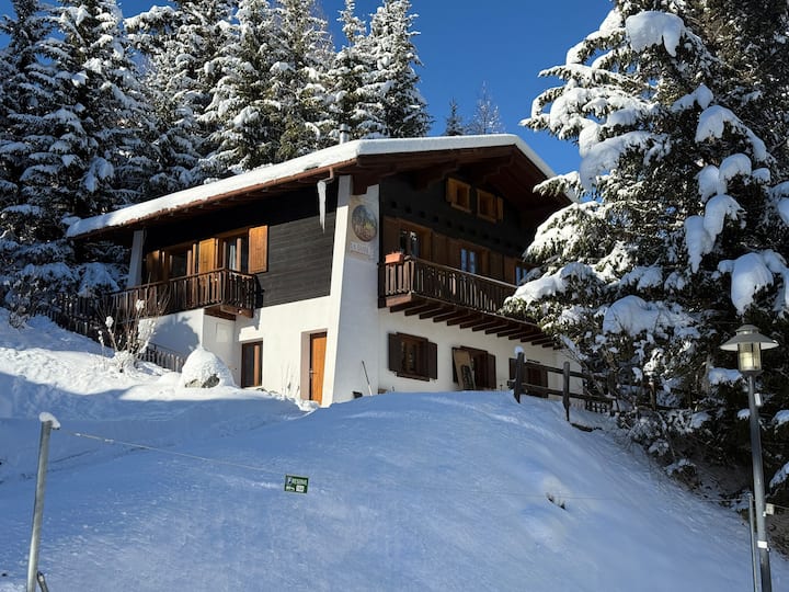 Splendide Chalet, 7 Pièces Au Centre Des Collons - Canton du Valais