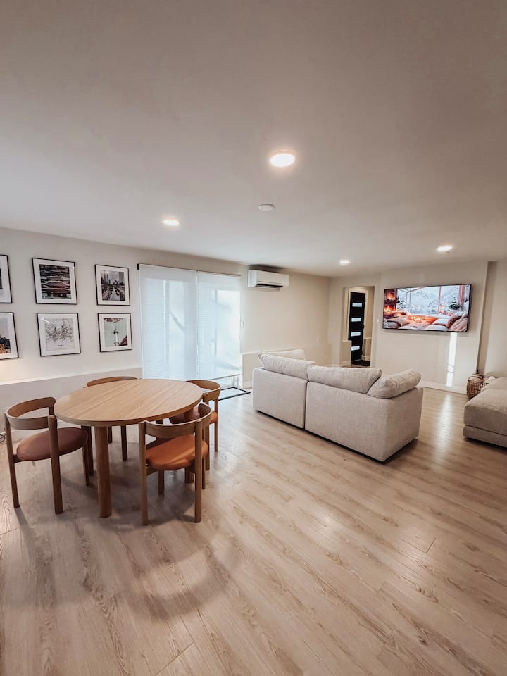 Modern 1br In Lynnwood | Full Kitchen + Laundry - Lynnwood, WA