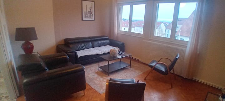 Logement Calme Et Tout éQuipé Avec 3 Chambres - Belfort