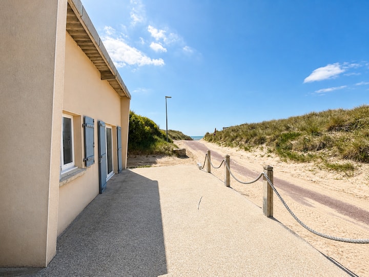 La Cabane Des Dunes- Gouville Sur Mer-
2 Chambres - Jersey