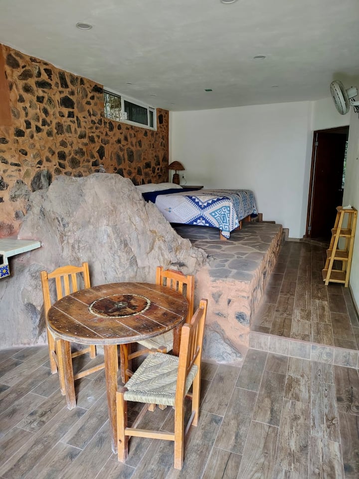 Cozy "Cueva" Studio 100m From The Sea - Chacala