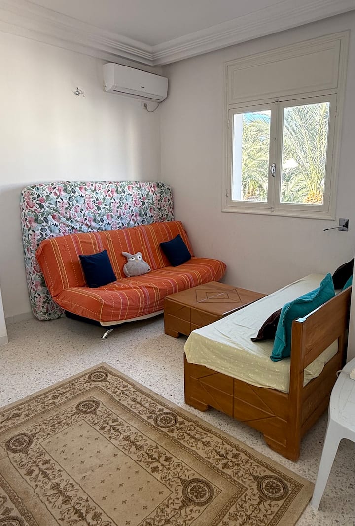 Bright & Comfortable Stay With Beautiful Sea View - Kerkennah