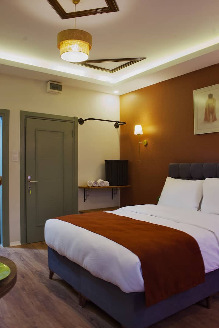 Perahomes | Unit 1005de • Warm, Central & Cozy - Beyoğlu