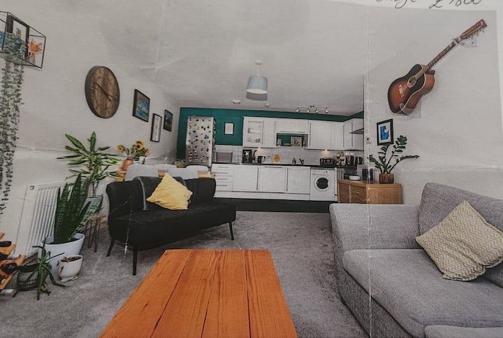 Cosy Modern Flat Next To St George’s Park - Bristol