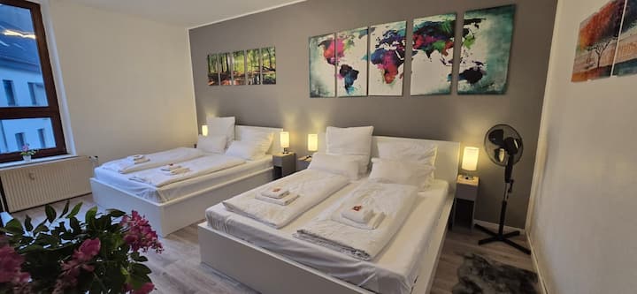 High-quality, Comfortable, Fully Equipped, 6 Beds - Duisbourg