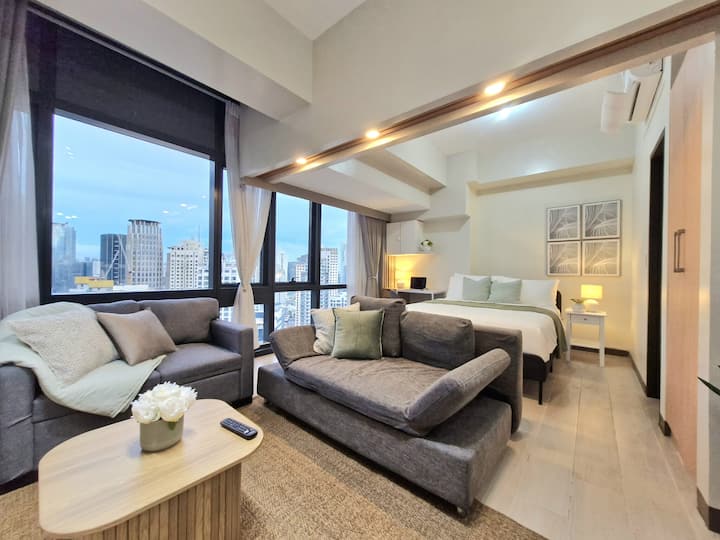 Greenbelt Hamilton T2 - 30f City View - Manila