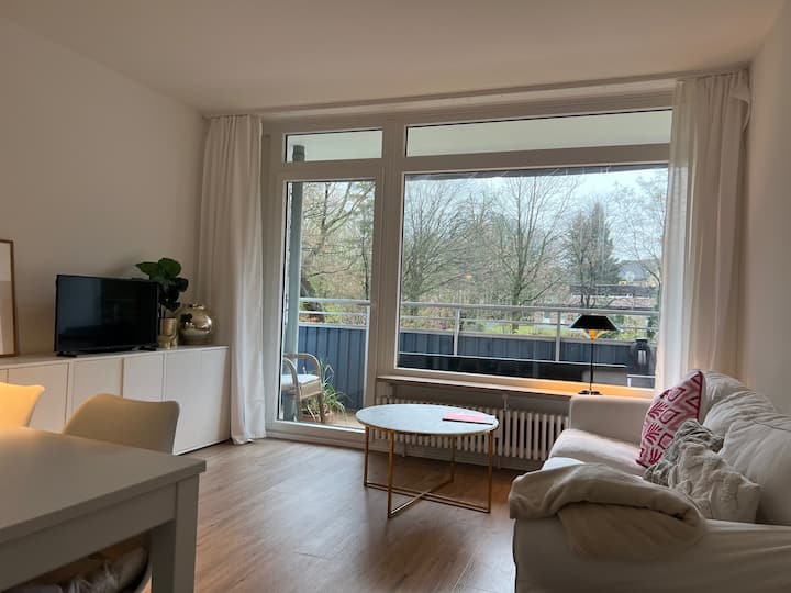 Moderne Wohnung, Ruhige Lage - Hamburg