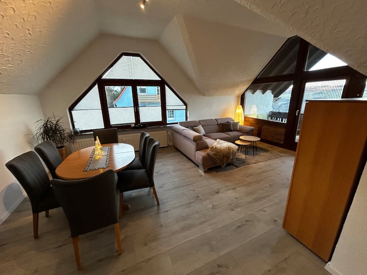 Sehr Große, Schöne Wohnung In Nordhessen - Medebach