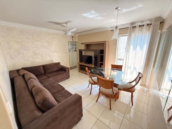 2 Qtos Próx Parque Areião, Flamboyant, Autódromo - Goiânia