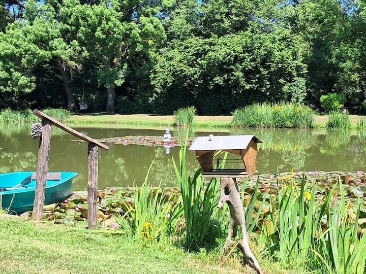 Chalet Au Bord D' Un éTang - Sarthe