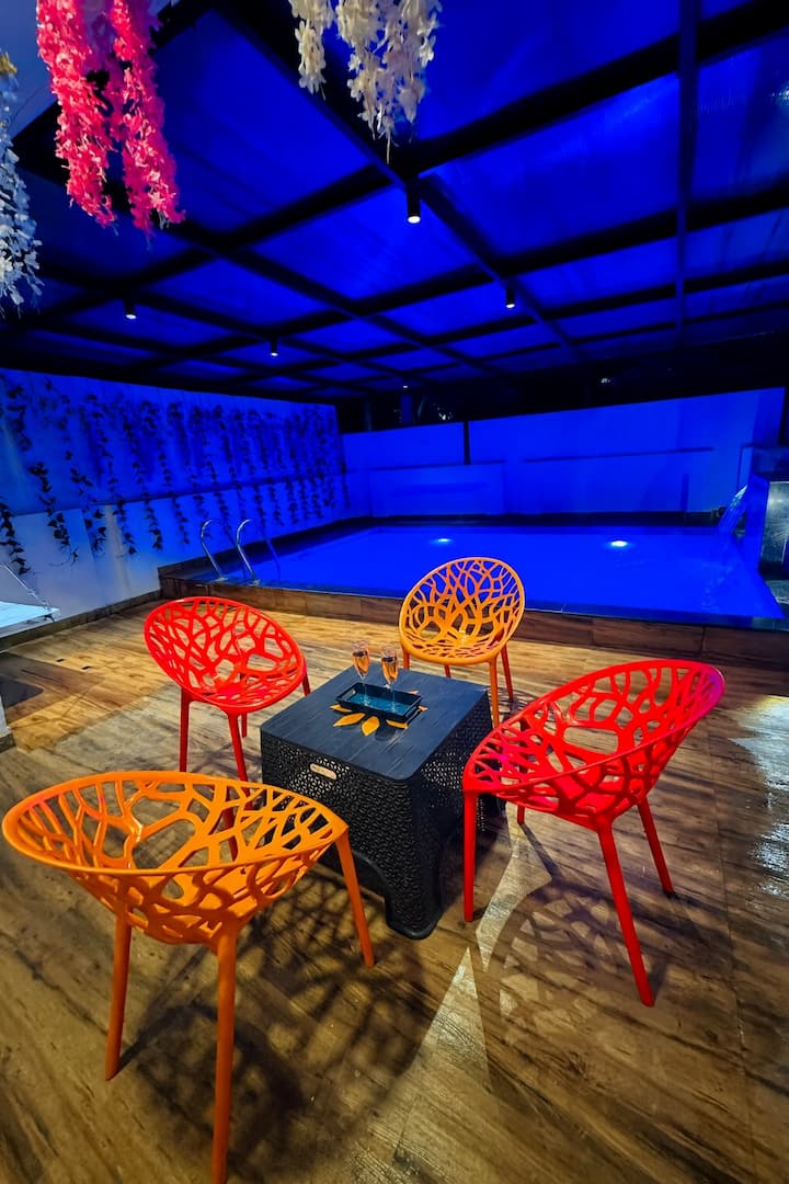 Asmeera Stays 2bhk Pinewood With Swimming Pool - Lonavla