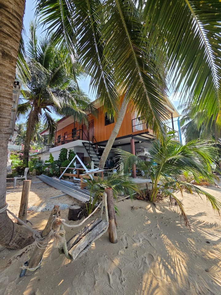 Strandzimmer Mit Doppelbett, Bad & Kitchenette - Ko Pha Ngan