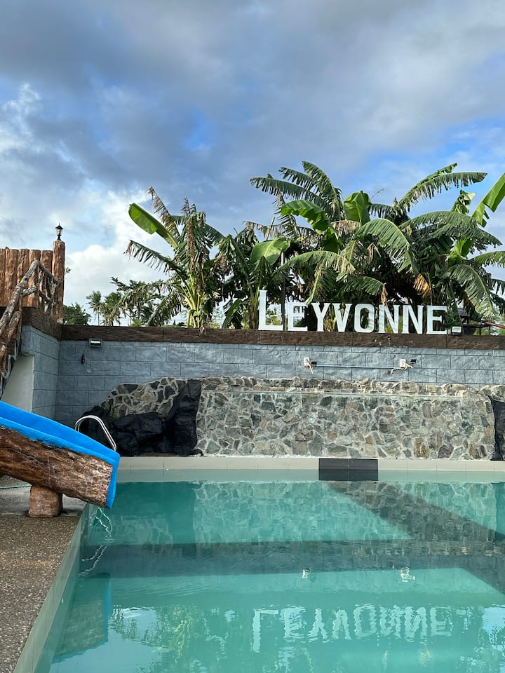 Have Your Own Little House Inside A Resort - Taal