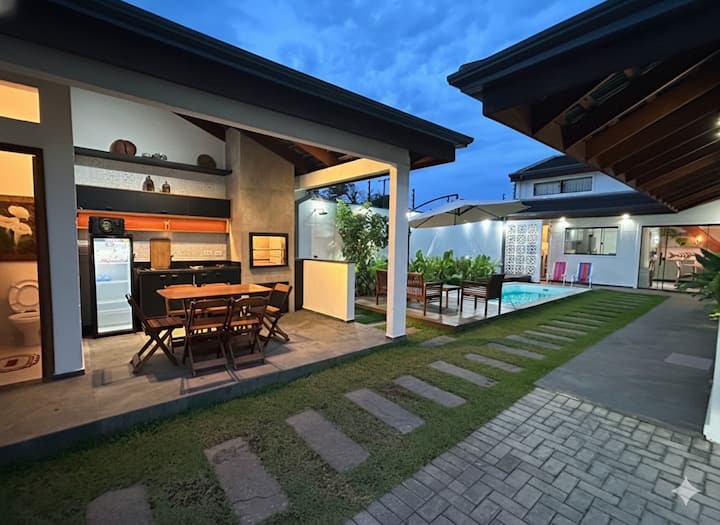 Piscina & Gourmet: Casa Linda, Moderna E Equipada - Guaratuba