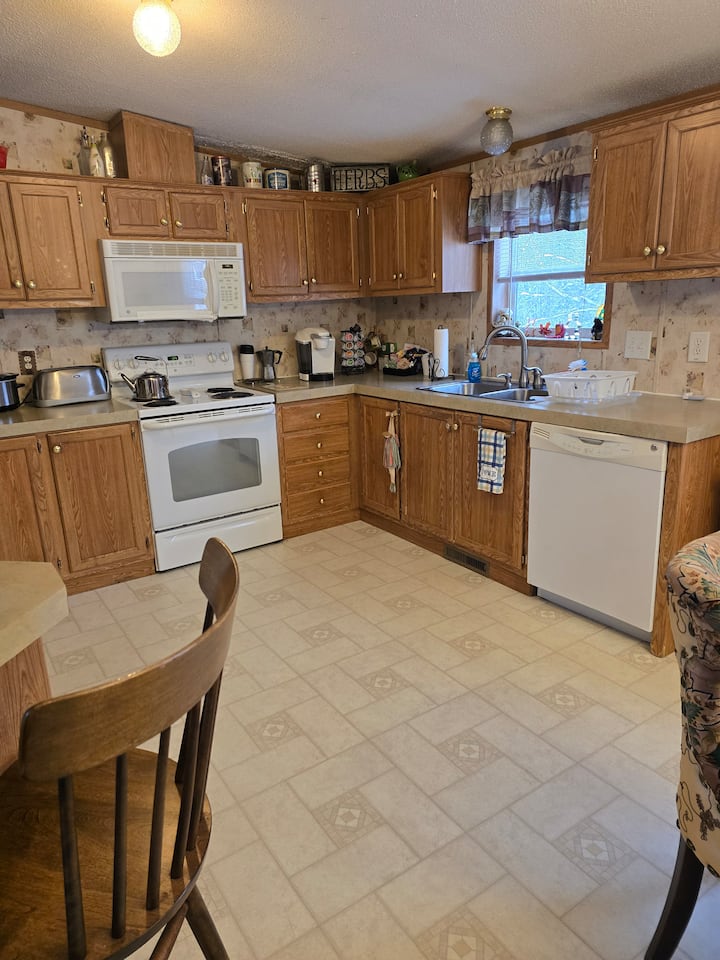 Bear Crossing - Bethlehem, NH