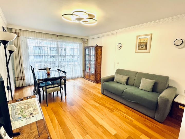 Appartement Charmant & Spacieux - Avec Balcon - Stade de France