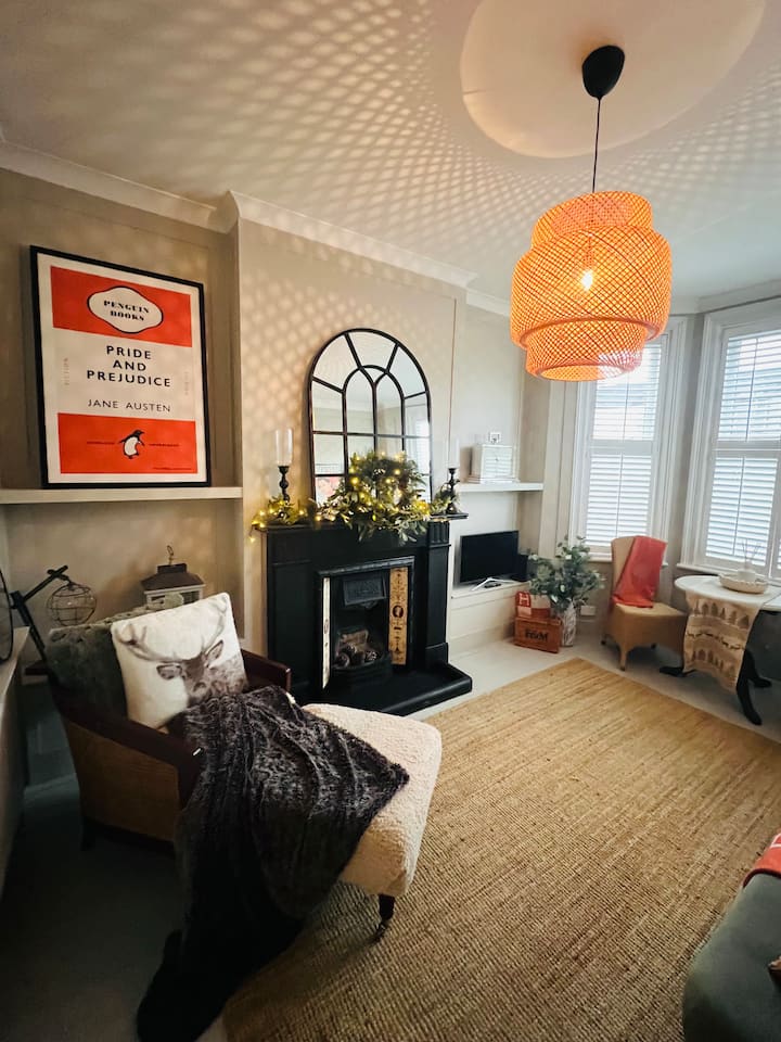 “Stylish Duplex*free Parking*near O2 - Greenwich