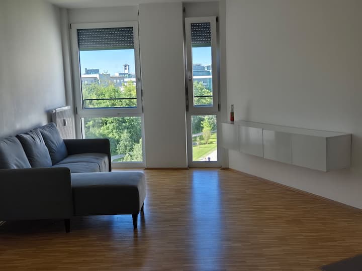Modernes Apartment In Münchner Zentrum - Taufkirchen