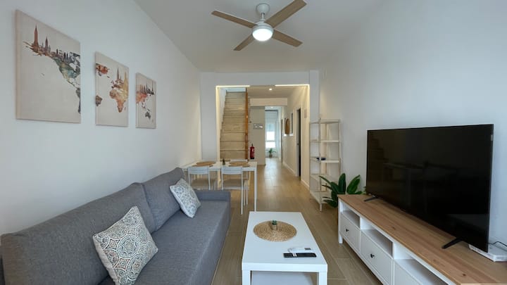 Apartamento Con Terraza Y Balcón - Monesterio