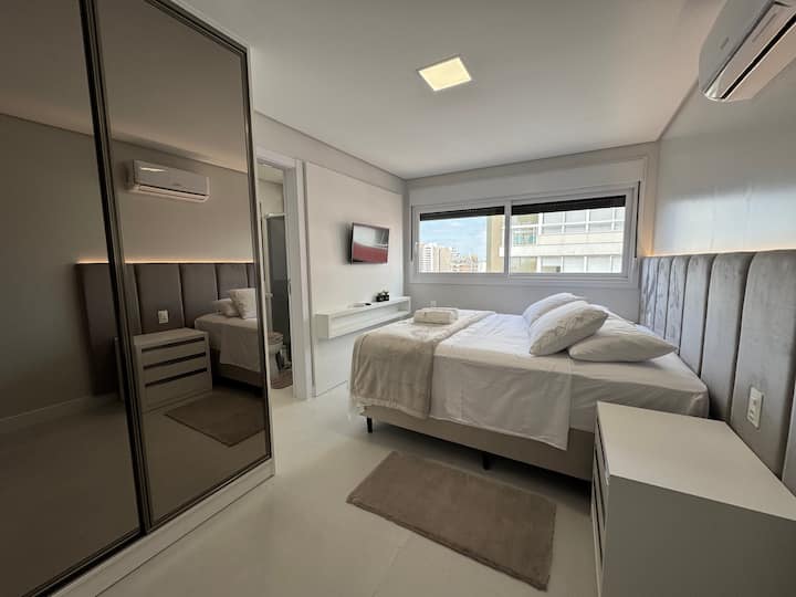 Vista Para O Mar+ Piscina E Academia - Torres, Brazil