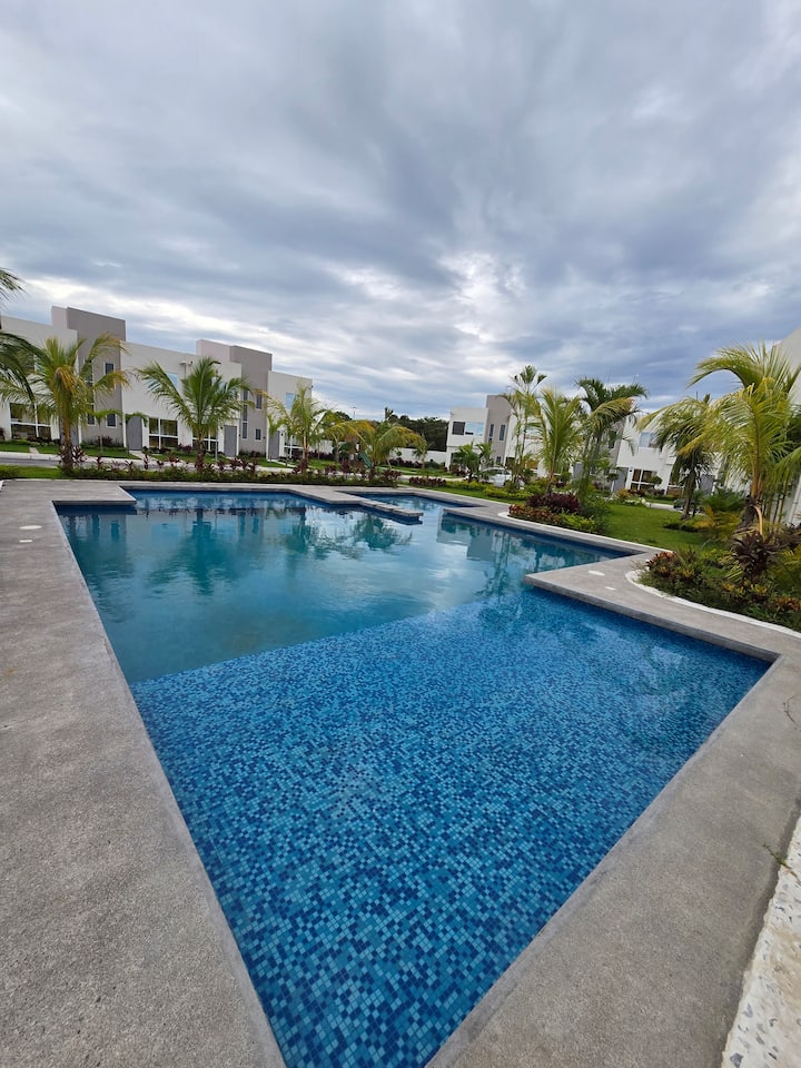 Casa Con Alberca A 5 Minutos Del Aeropuerto - Costa Dorada