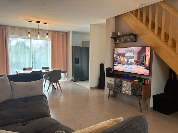 Maison Familiale Chaleureuse (25 Min De Disney) - Le Parc des Félins - Lumigny