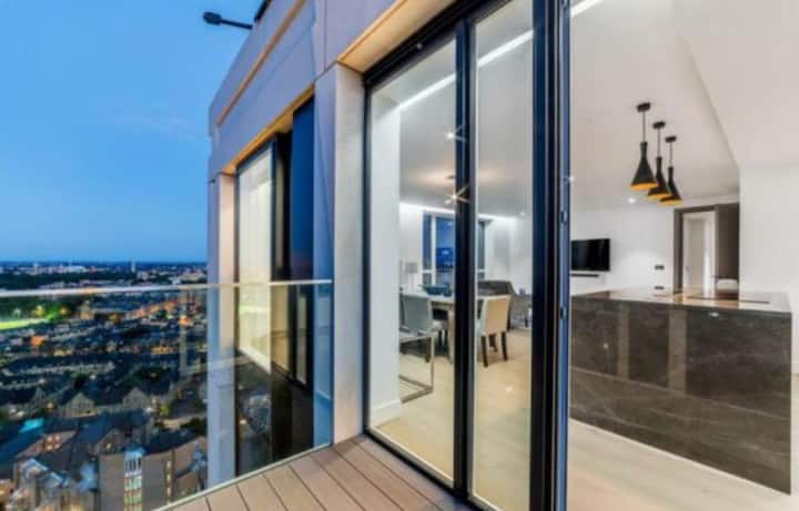 Stunning Penthouse With Tower Bridge View - London