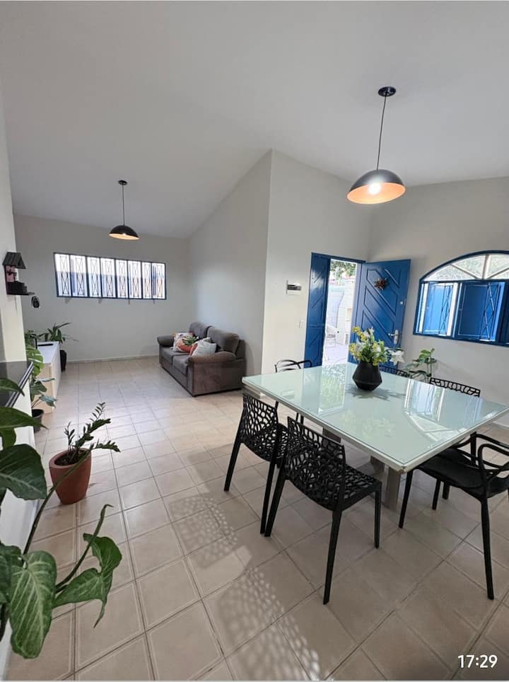 Casa Espaçosa Em Ponta Negra. - Natal