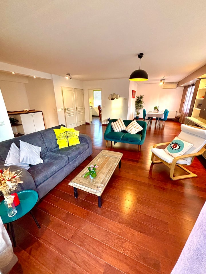 3 Chambres 125m2 Coeur 8ème Maison De La Danse - Lyon