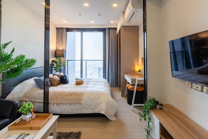 Central Bangkok/rama 9/asoke/mrt/luxury/pool & Gym - Bangkok