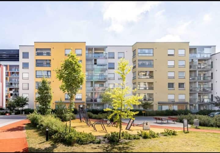 Mukava Asunto Lähellä Lentokenttää, Ja Juna-asema - Vantaa