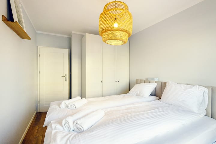 Spacious 3-room Apt •Wrocław •Free Parking 2 Cars - 브로츠와프