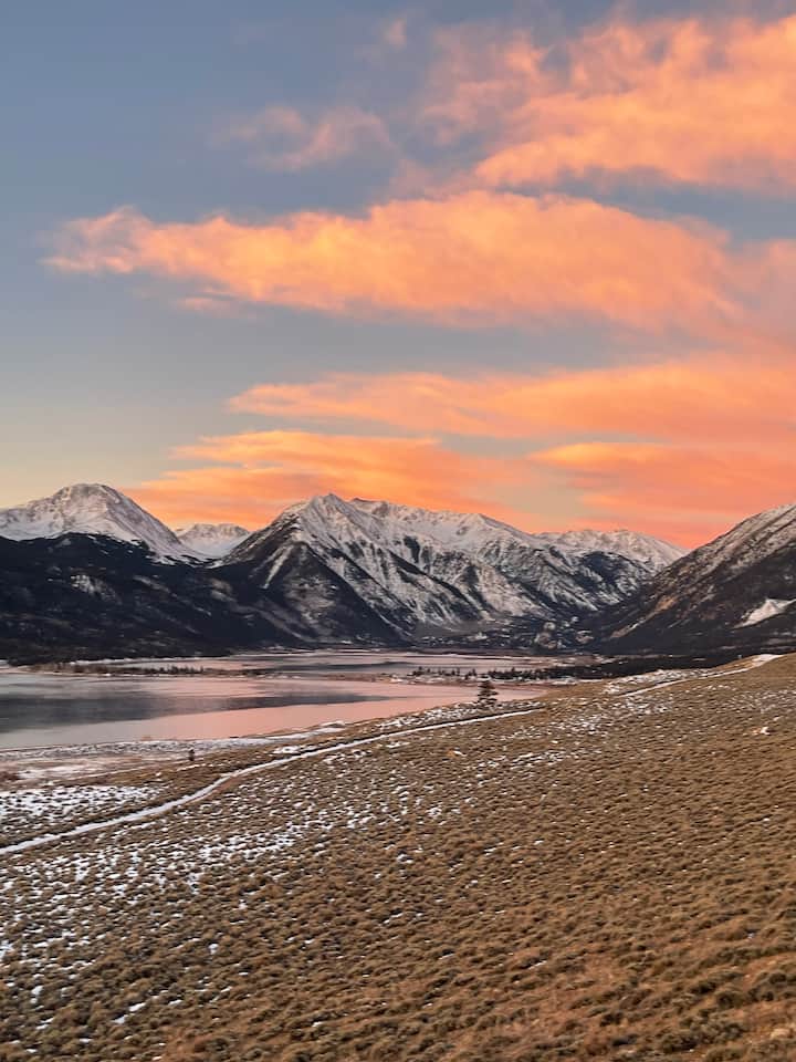 Breathtaking Views - Twin Lakes, CO