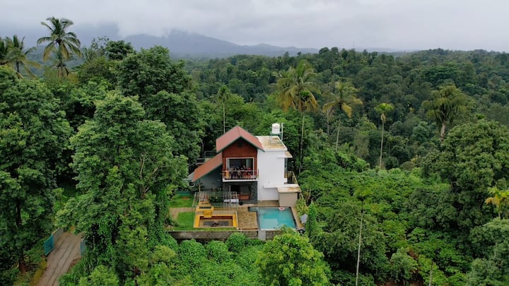 Hill Brown Resort - Kerala