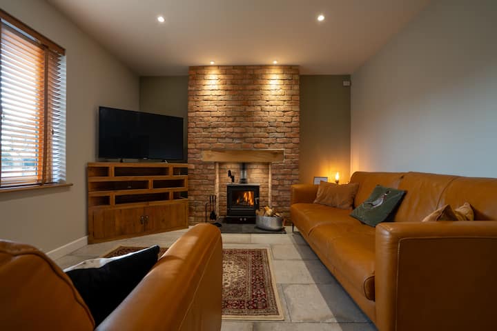 The Old Pitman's House - Near Sherwood Forest - Sherwood Forest