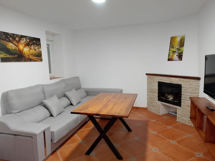 Casa La Piedra - Constantina