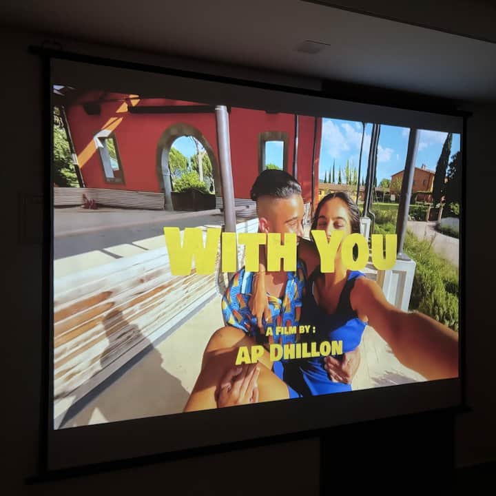 Heavenly Homes 4.0 | Stylish 1bhk With Projector - New Delhi