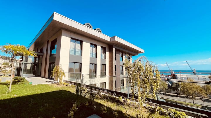 Trabzon Merkezde Güvenlikli Rezidans Kiralık Daire - Trabzon